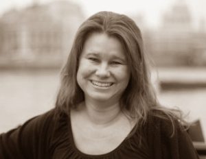 30 mins with Jo Tomlinson from Target English – SPONGE ELT
